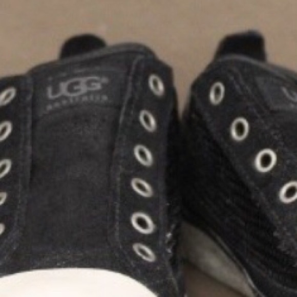 UGG | Shoes | Ugg Laela Black Suede Sequin Sneakers Size 6 | Poshmark